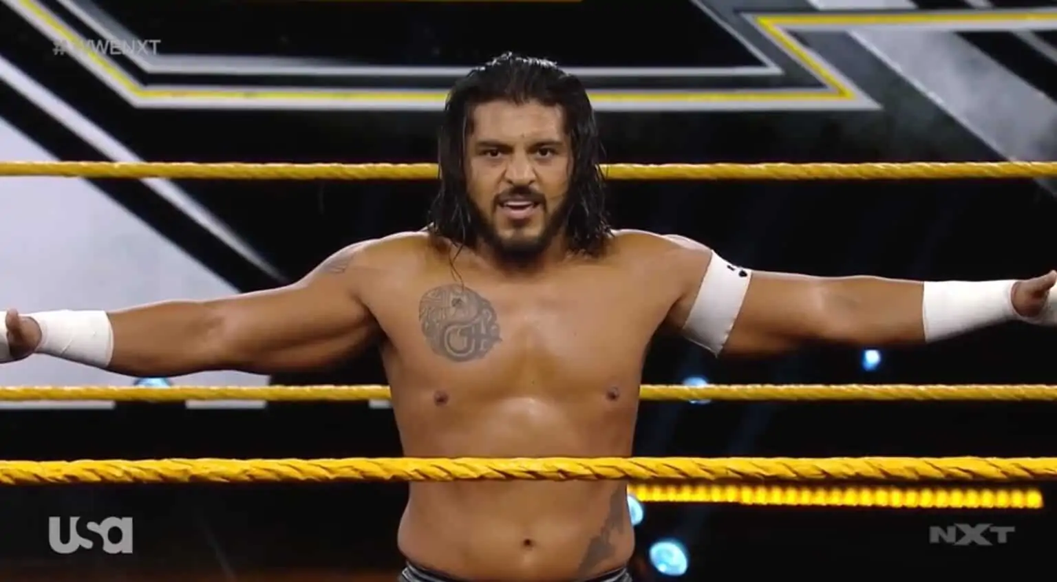 SANTOS ESCOBAR - WRESTLING BIO SMACKDOWN ROSTER