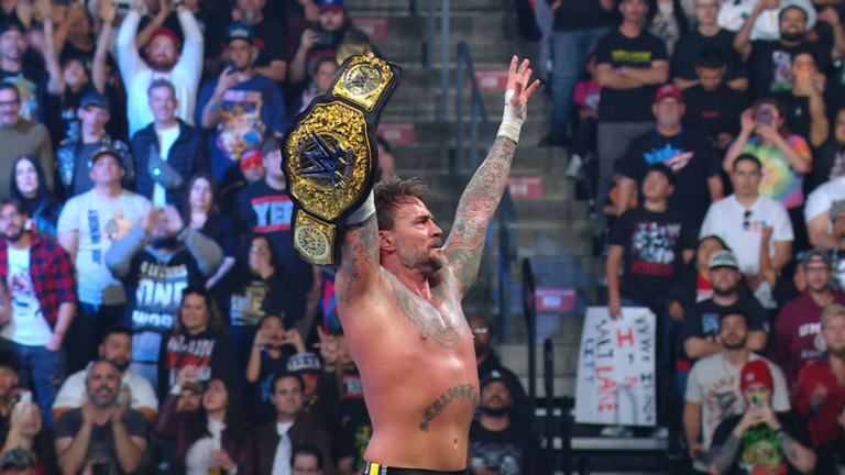 CM PUNK WINS WWE WORLD HEAVYWEIGHT TITLE - Pro Wrestling Source – WWE ...